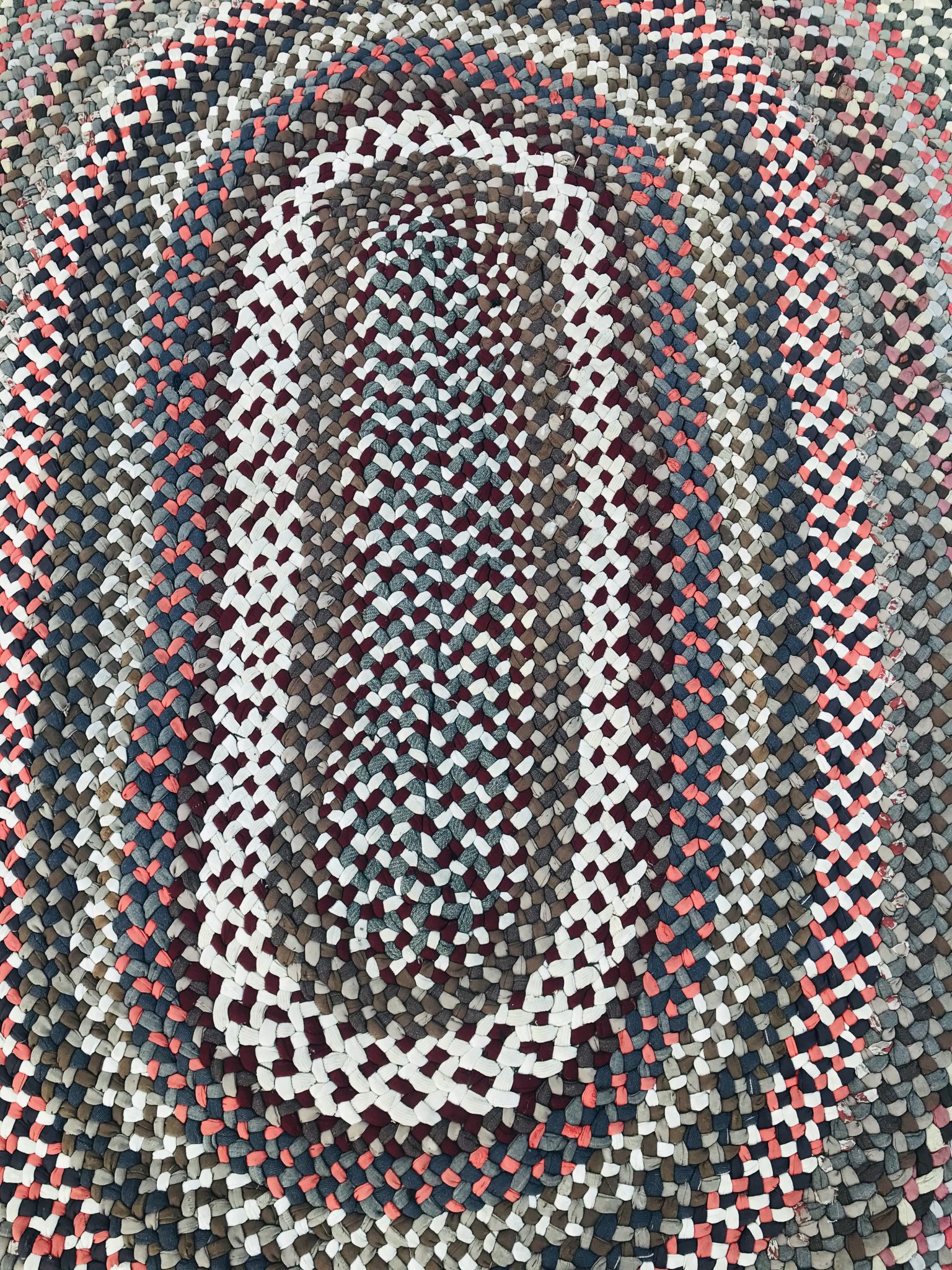 Vintage Braided Rug. RR3456 - joenevo